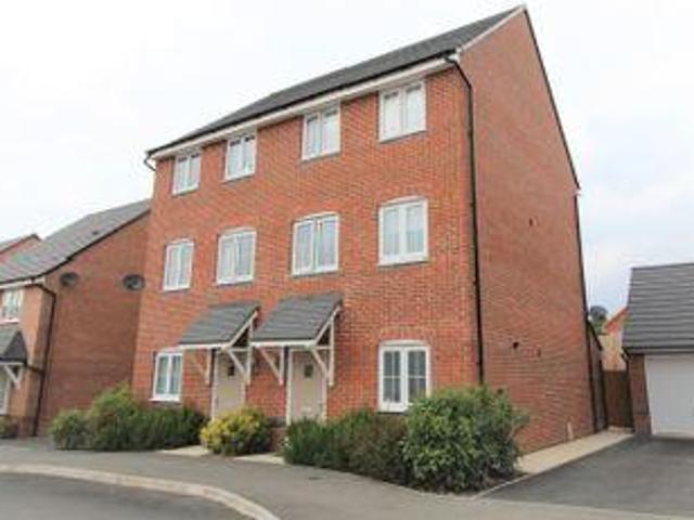 4 Bedrooms Semi detached house for sale in Bluebell Avenue, Cotgrave NG12