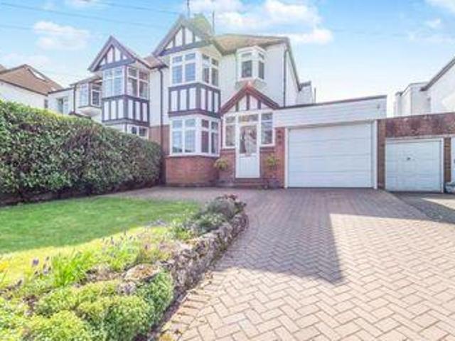 4 Bedrooms Semi detached house for sale in Blythe Road, Maidstone, Kent. ME15
