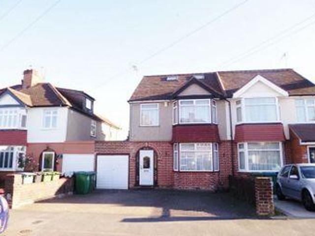 4 Bedrooms Semi detached house for sale in Briar Road, Watford WD25