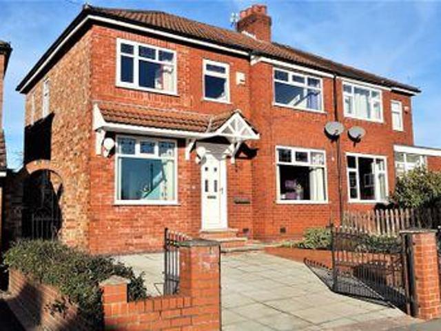 4 Bedrooms Semi detached house for sale in Briarfield Road, Heaton Chapel SK4