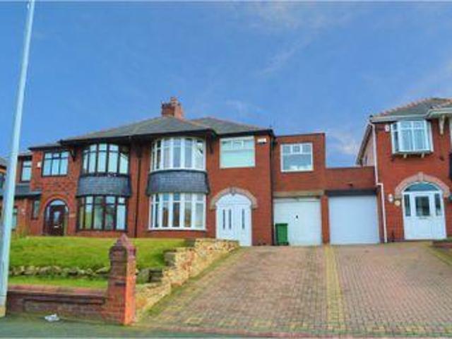 4 Bedrooms Semi detached house for sale in Broadway, Chadderton, Oldham OL9