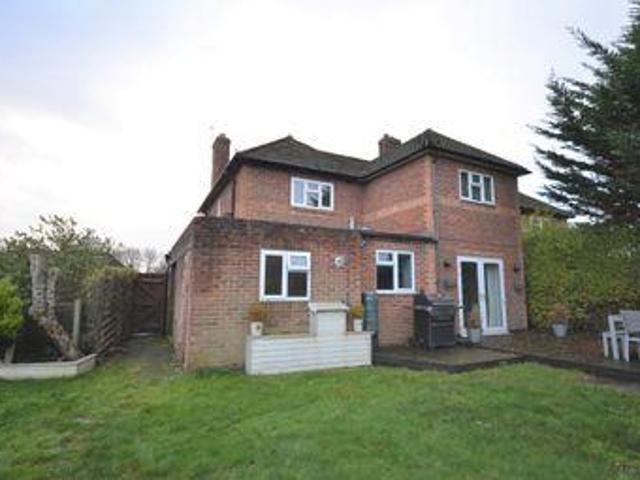 4 Bedrooms Semi detached house for sale in Brooklands Road, Farnham, Surrey GU9