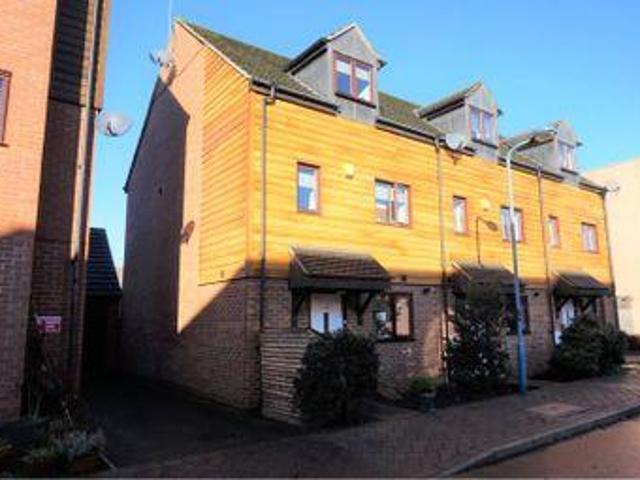 4 Bedrooms Semi detached house for sale in Broughton, Milton Keynes MK10