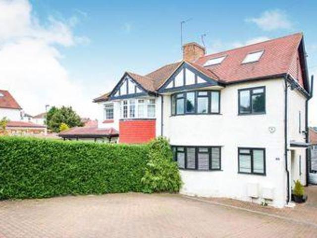 4 Bedrooms Semi detached house for sale in Gallants Farm Road, East Barnet, Hertfordshire, England EN4