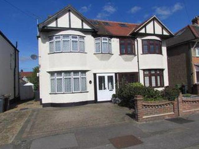 4 Bedrooms Semi detached house for sale in Geneva Gardens, Chadwell Heath, Romford RM6