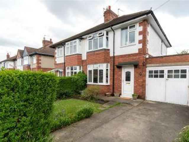 4 Bedrooms Semi detached house for sale in Gerard Avenue, York YO31