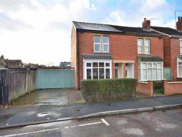 4 Bedrooms Semi detached house for sale in Granville Street, Linden, Gloucester. GL1