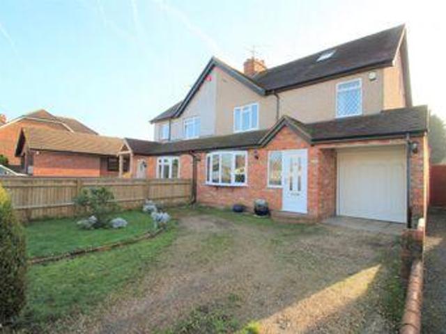 4 Bedrooms Semi detached house for sale in Grazeley Road, Three Mile Cross RG7