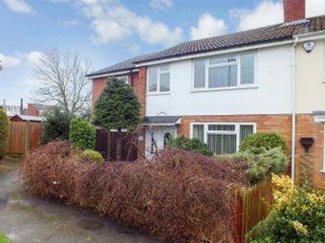 4 Bedrooms Semi detached house for sale in Greenfields, St. Neots PE19