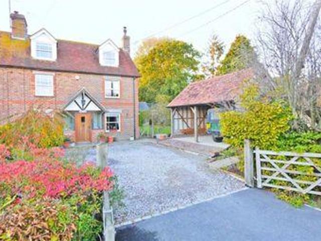 4 Bedrooms Semi detached house for sale in Gun Hill, Heathfield TN21