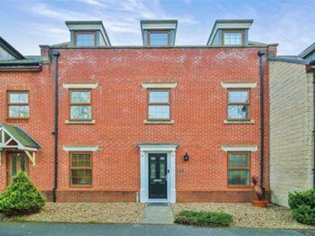 4 Bedrooms Semi detached house for sale in Douglas Lane, Grimsargh, Preston PR2