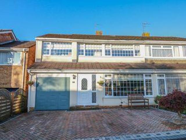 4 Bedrooms Semi detached house for sale in Downleaze, Portishead BS20