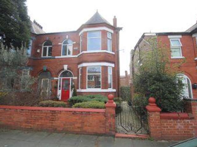 4 Bedrooms Semi detached house for sale in Derbyshire Lane, Stretford, Manchester M32