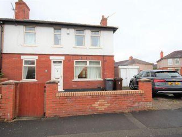 4 Bedrooms Semi detached house for sale in Diamond Street, Leigh WN7