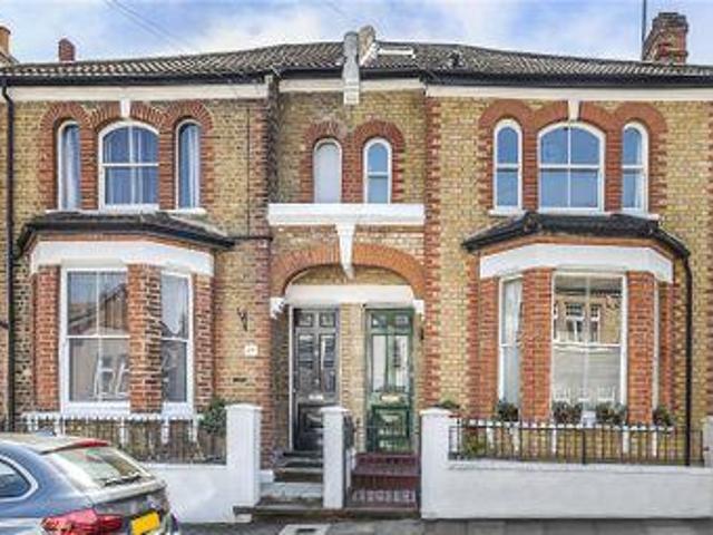 4 Bedrooms Semi detached house for sale in Dinsdale Road, London SE3