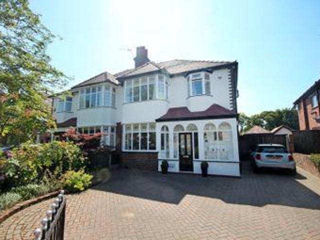 4 Bedrooms Semi detached house for sale in Dunbar Crescent, Hillside, Southport PR8