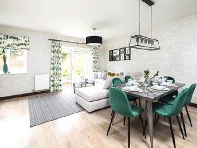 4 Bedrooms Semi detached house for sale in Dunstable, Bedfordshire LU6