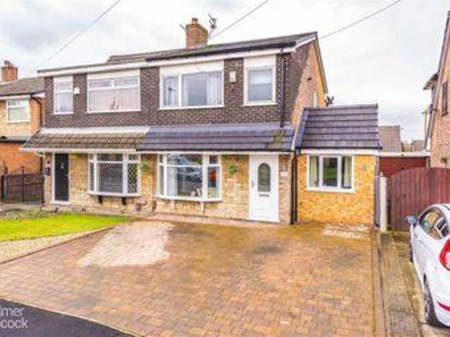 4 Bedrooms Semi detached house for sale in Durban Street, Atherton, Manchester M46