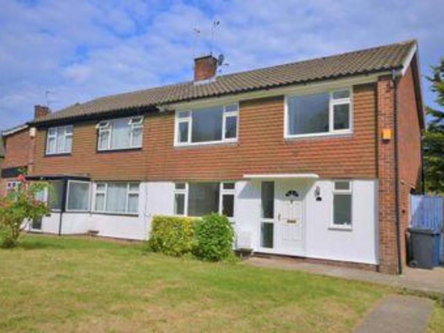 4 Bedrooms Semi detached house for sale in East Crescent, London N11