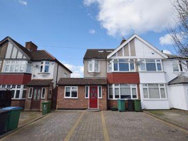 4 Bedrooms Semi detached house for sale in Eastfield Avenue, Watford WD24