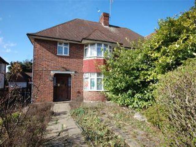 4 Bedrooms Semi detached house for sale in Edge Hill Avenue, Finchley N3