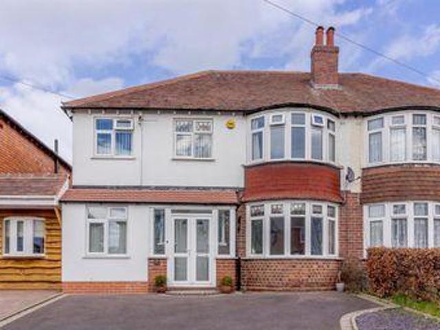 4 Bedrooms Semi detached house for sale in Elizabeth Road, Sutton Coldfield B73