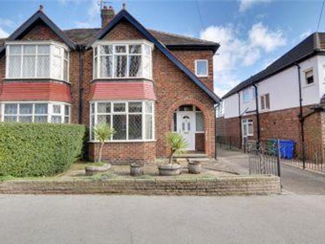 4 Bedrooms Semi detached house for sale in Elms Drive, Kirk Ella, Hull, East Yorkshire HU10