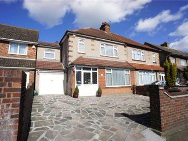 4 Bedrooms Semi detached house for sale in Erith Road, Upper Belvedere, Kent DA17