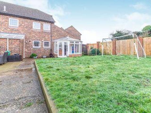 4 Bedrooms Semi detached house for sale in Farmers Close, Leeds, Maidstone ME17