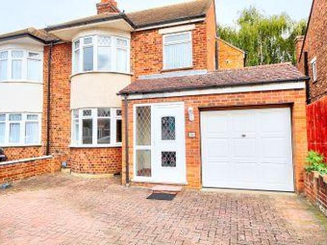 4 Bedrooms Semi detached house for sale in Farrer Street, Kempston, Bedford MK42