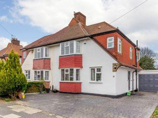 4 Bedrooms Semi detached house for sale in Knightwood Crescent, New Malden KT3