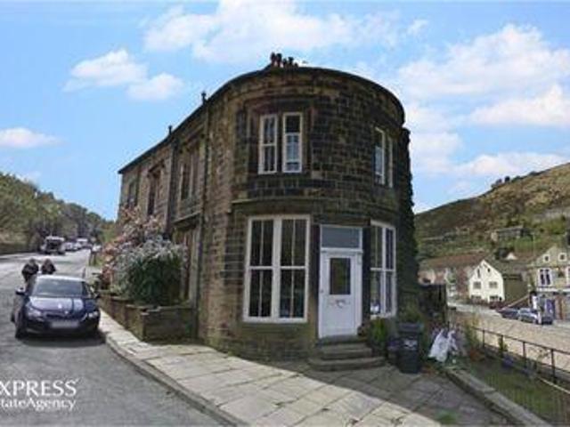 4 Bedrooms Semi detached house for sale in Knowlwood Road, Todmorden, West Yorkshire OL14
