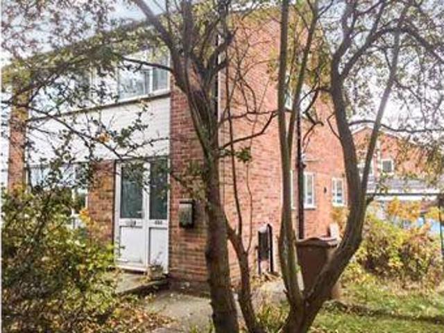 4 Bedrooms Semi detached house for sale in King Lane, Alwoodley LS17