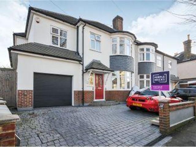 4 Bedrooms Semi detached house for sale in Holligrave Road, Bromley BR1