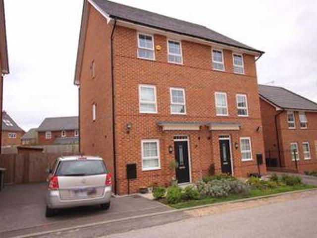4 Bedrooms Semi detached house for sale in Holly Drive, Edleston, Nantwich CW5