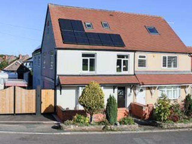 4 Bedrooms Semi detached house for sale in Holywell Lane, Rubery, Birmingham B45
