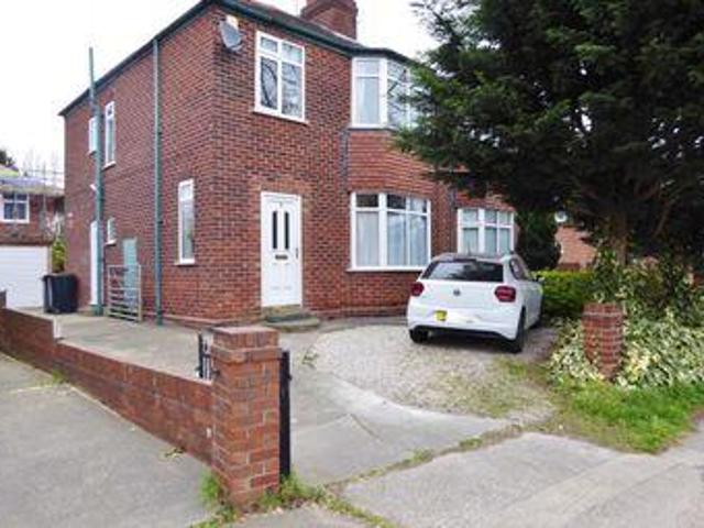 4 Bedrooms Semi detached house for sale in Heworth Green, York YO31