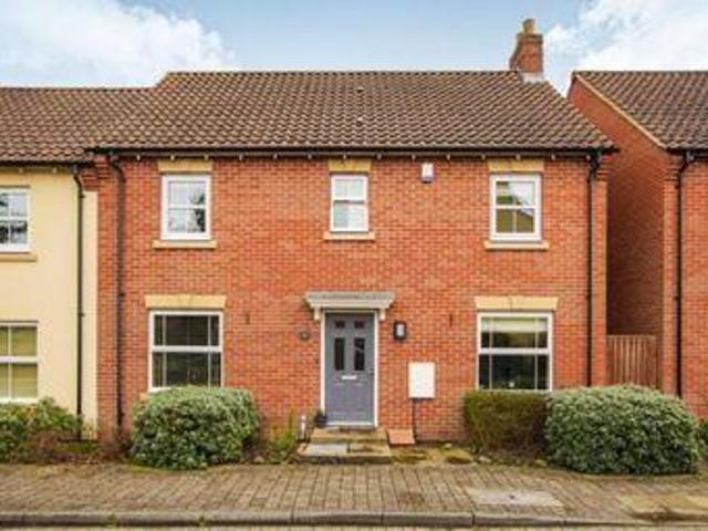 4 Bedrooms Semi detached house for sale in Hickory Lane, Almondsbury, Bristol, Gloucestershire BS32