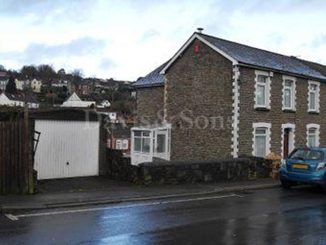 4 Bedrooms Semi detached house for sale in High Street, Newbridge, Newport. NP11