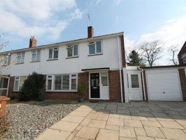 4 Bedrooms Semi detached house for sale in Hillcrest, Hatfield AL10