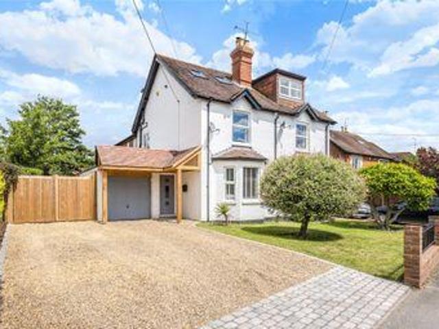 4 Bedrooms Semi detached house for sale in Hyde End Road, Spencers Wood, Reading, Berkshire RG7