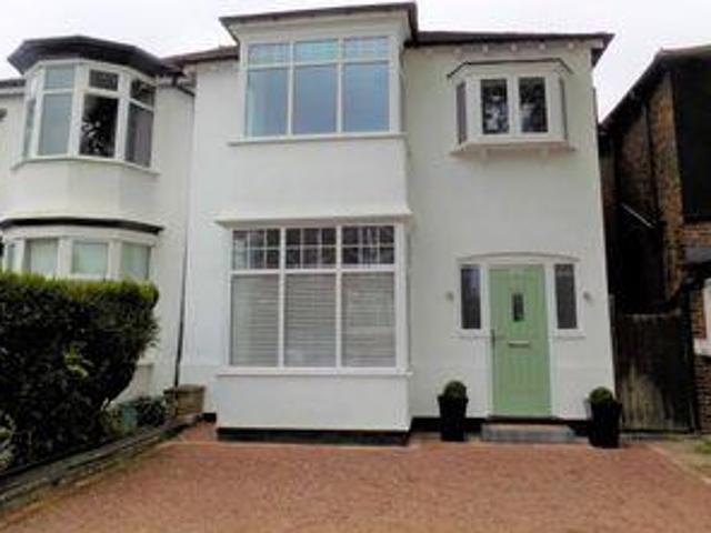 4 Bedrooms Semi detached house for sale in Jockey Road, Sutton Coldfield, West Midlands B73