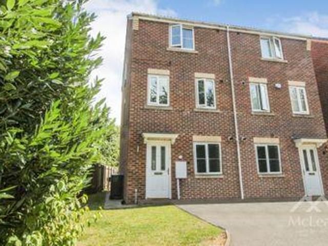 4 Bedrooms Semi detached house for sale in Oakland Way, Nottingham NG8