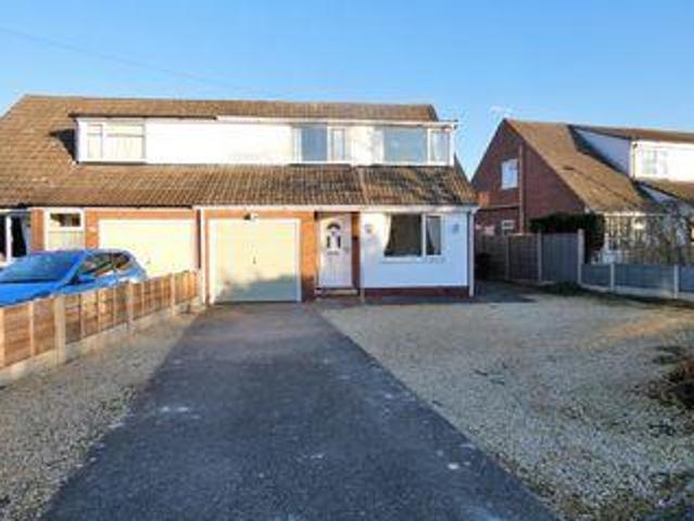 4 Bedrooms Semi detached house for sale in Lodge Drive, Moulton, Northwich CW9