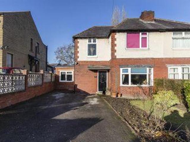 4 Bedrooms Semi detached house for sale in Longley Road, Almondbury, Huddersfield HD5