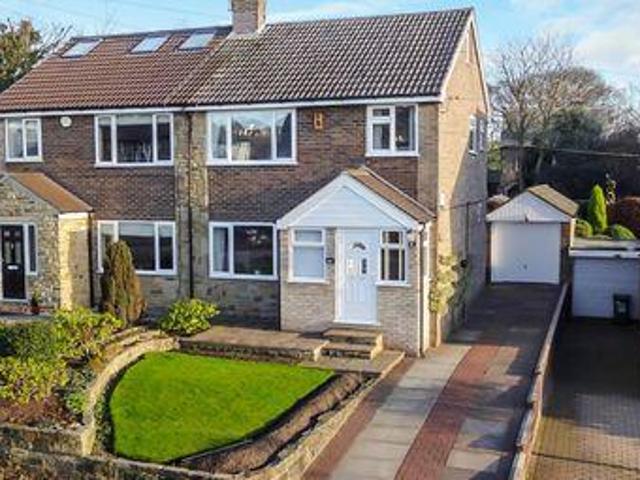 4 Bedrooms Semi detached house for sale in Layton Lane, Rawdon, Leeds LS19