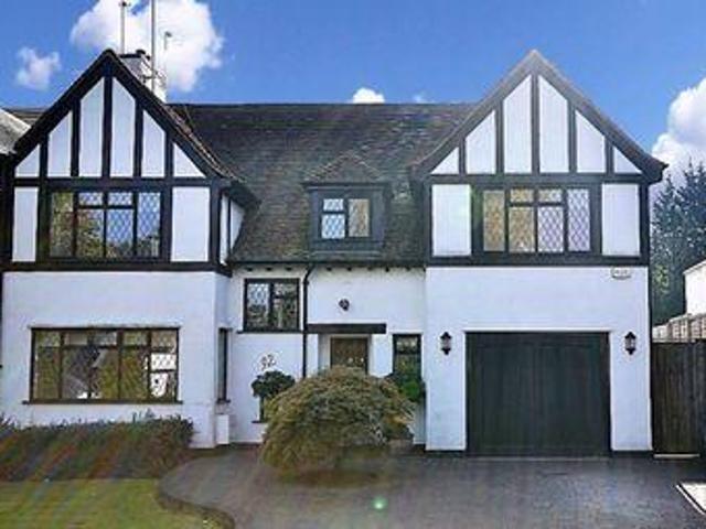 4 Bedrooms Semi detached house for sale in Lancaster Avenue, Barnet, Hertfordshire EN4