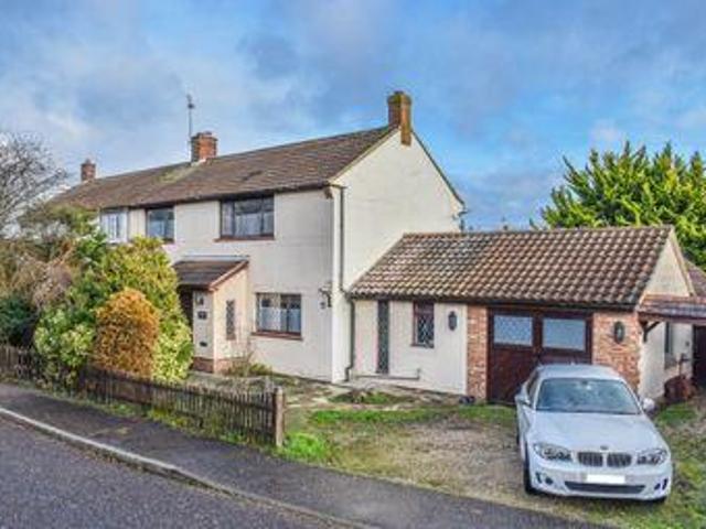 4 Bedrooms Semi detached house for sale in Leaden Roding, Dunmow, Essex CM6