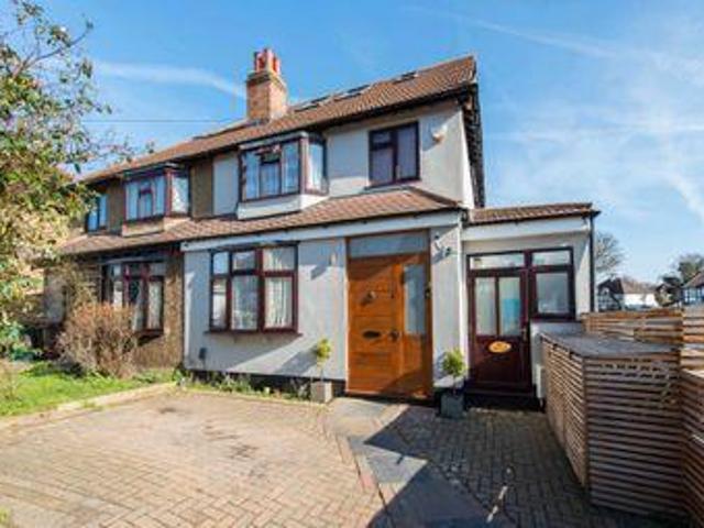 4 Bedrooms Semi detached house for sale in Leechcroft Road, Wallington SM6