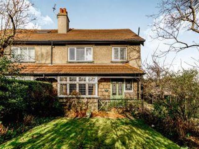 4 Bedrooms Semi detached house for sale in Leeds Road, Rawdon, Leeds LS19